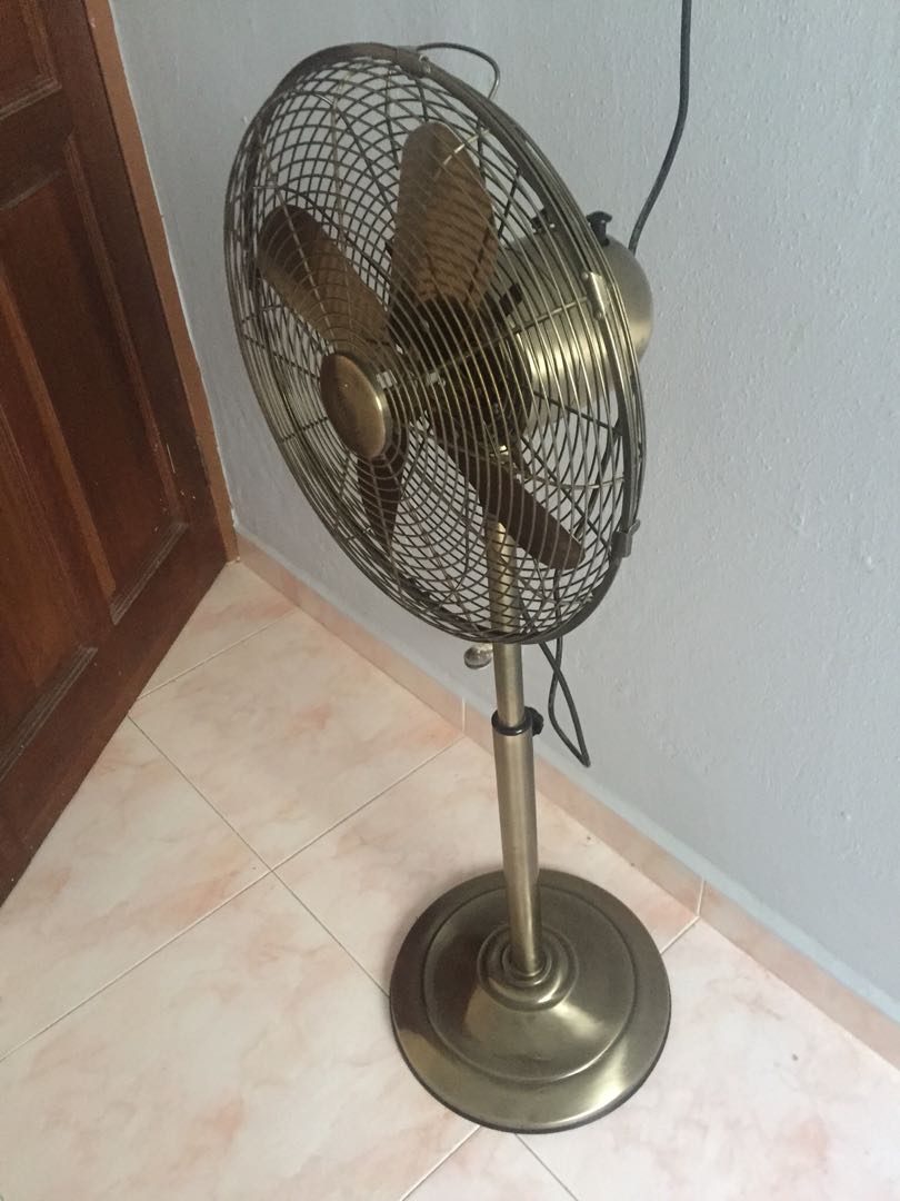 Standing Fan + Table Fan, Furniture & Home Living, Lighting & Fans ...