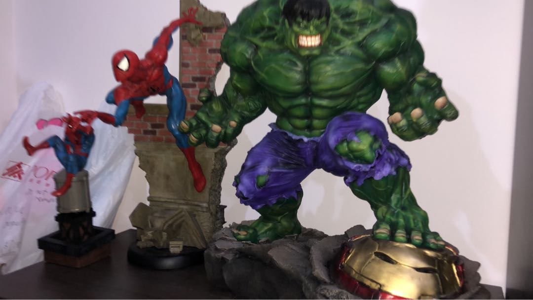 Custom 1/4 Hulk Statue, Hobbies & Toys, Toys & Games on Carousell