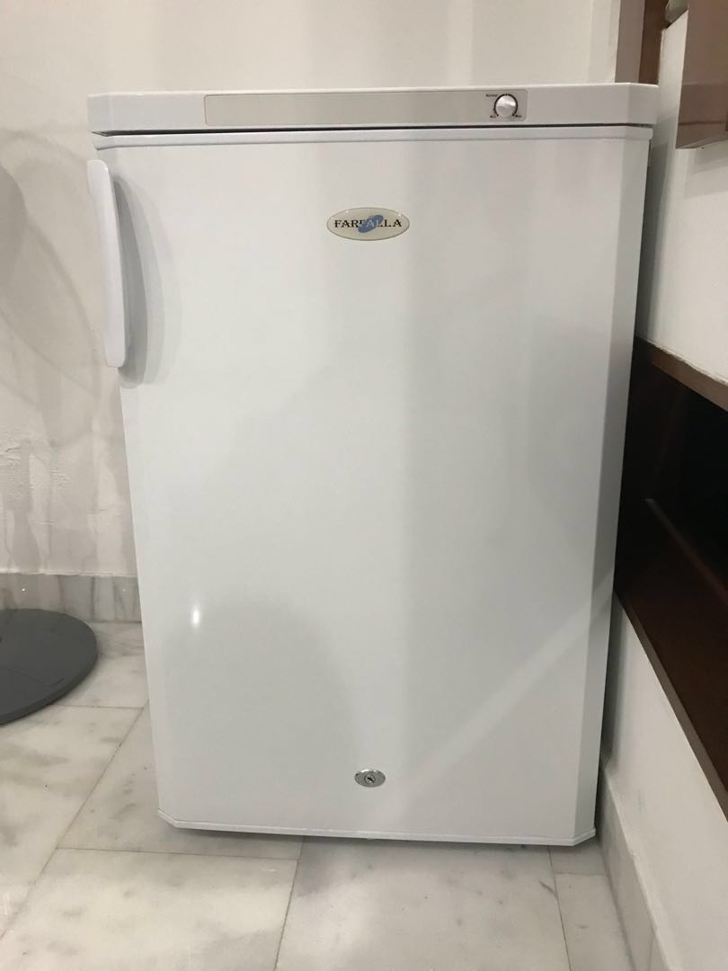 Farfalla Upright Front Opening Freezer (120L), TV & Home Appliances ...