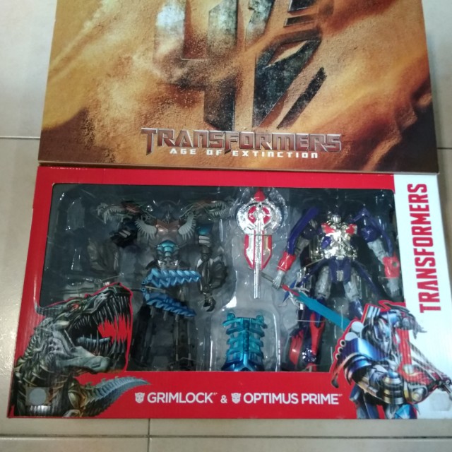 Platinum Edition Transformers Age of Extinction Leader Class Optimus ...