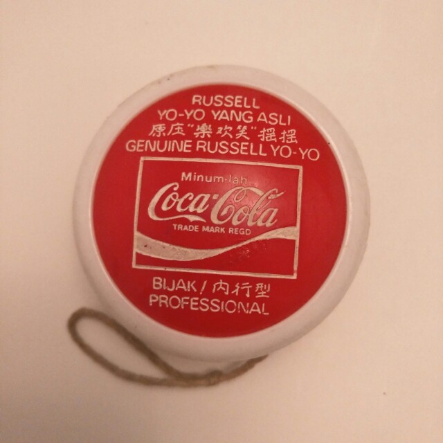 Coke genuine Russell To Yo, Hobbies & Toys, Memorabilia & Collectibles ...