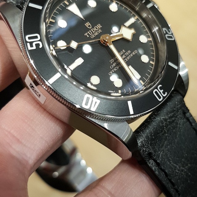 Like new Tudor black bay (Even the new watch sticker stick intact ...