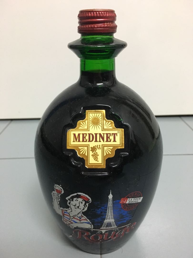 Medinet Rouge Red Wine, Food & Drinks, Alcoholic Beverages on Carousell