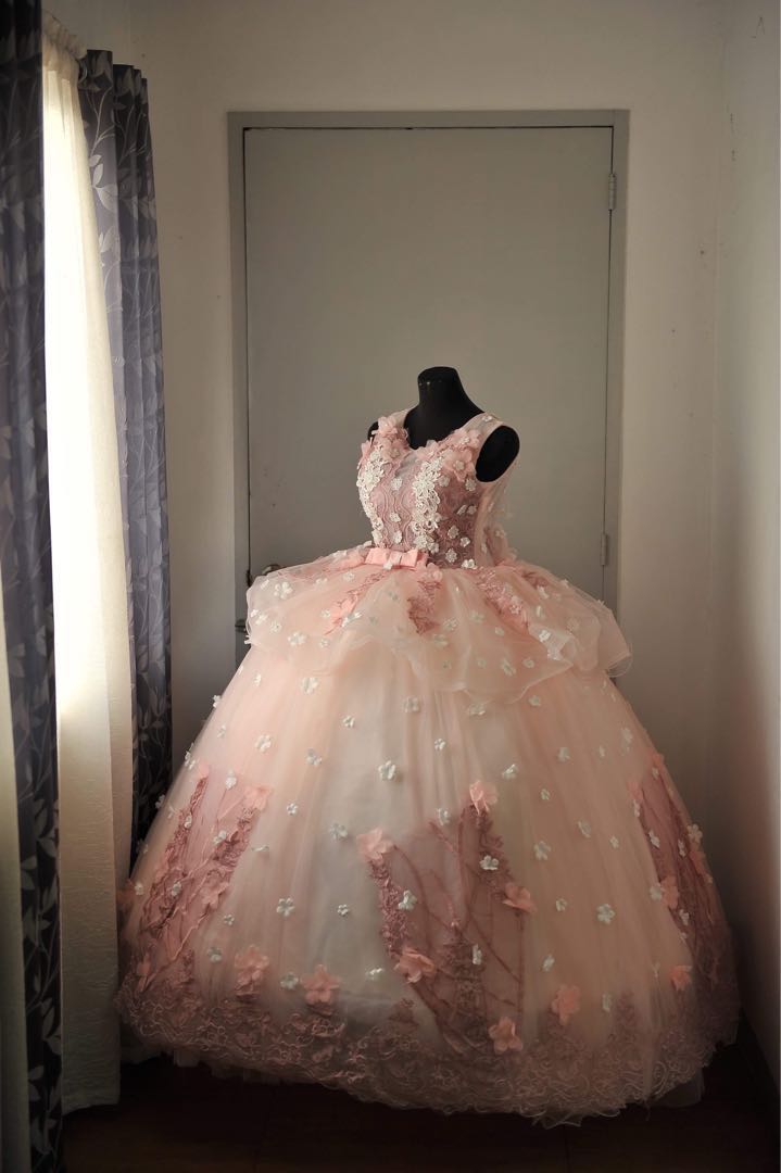 Pink Sando-type Ball Gown, Women's Fashion, Dresses & Sets, Evening ...