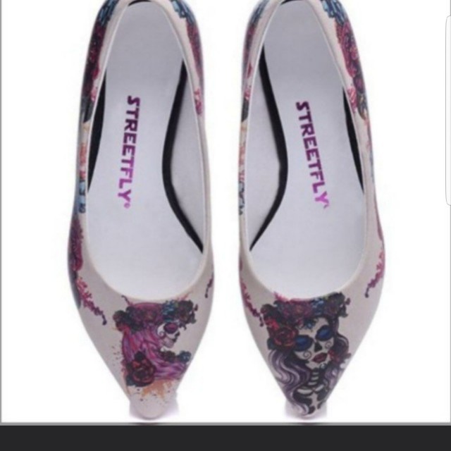 Streetfly shoes, Women's Fashion, Footwear, Sneakers on Carousell