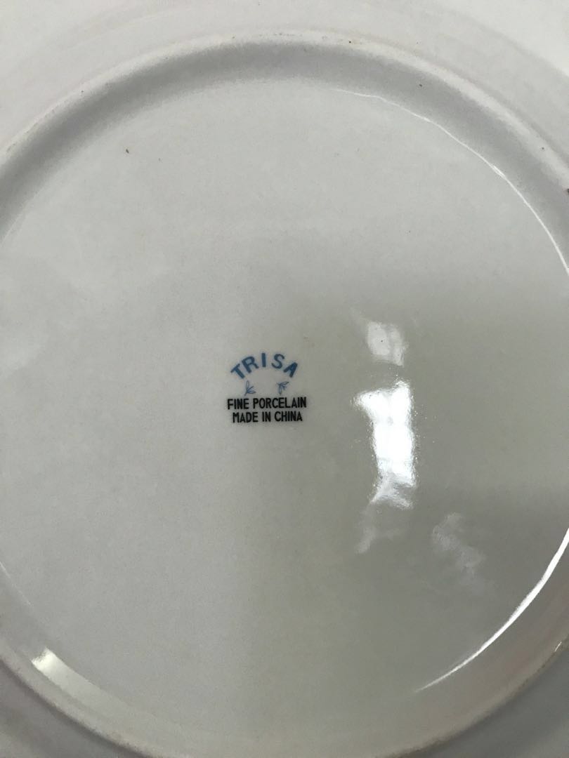 Trisa Fine Porcelain Dinner plate, TV & Home Appliances, Kitchen ...
