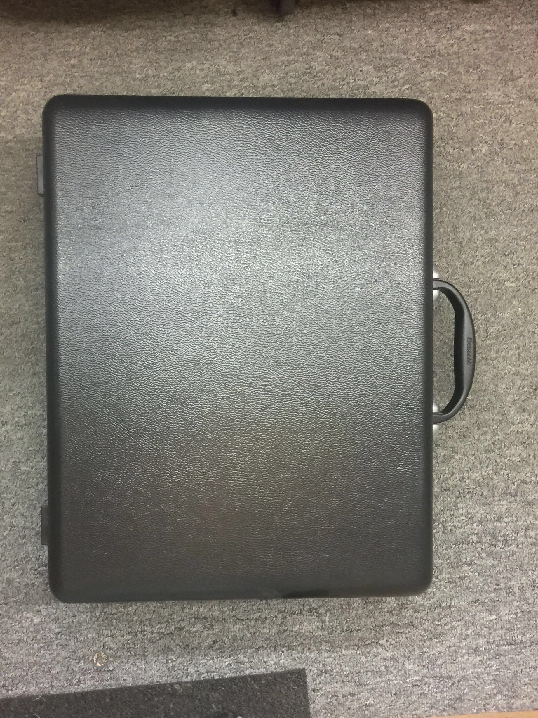 Echolac briefcase attaché case, Everything Else on Carousell