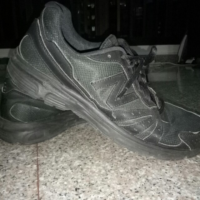 New Balance 380, Men's Fashion, Footwear, Sneakers on Carousell