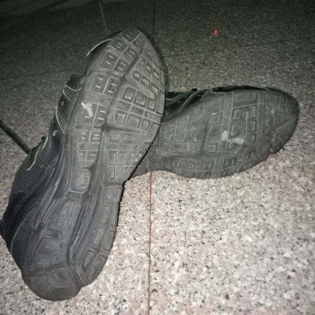 New Balance 380, Men's Fashion, Footwear, Sneakers on Carousell