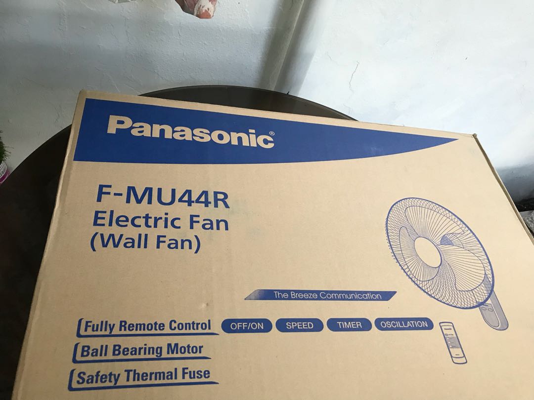 Panasonic Fan 16 inches white wall mounted remote, TV & Home Appliances ...