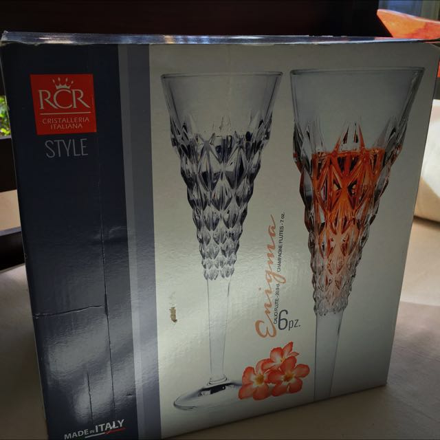 RCR Enigma Collection Champagne Glasses Flutes, TV & Home Appliances ...