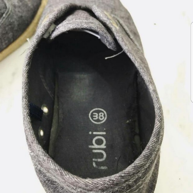 RUBI SHOES, Women's Fashion, Footwear, Flats on Carousell