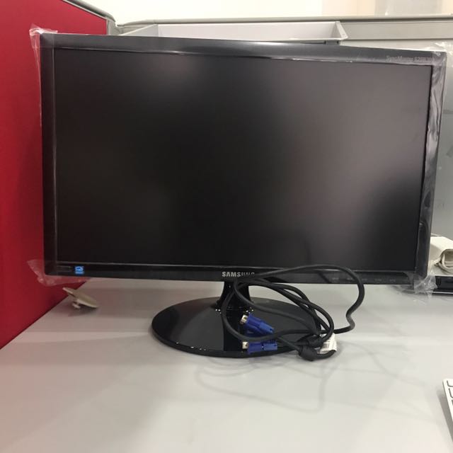 Samsung Computer Monitor, Computers & Tech, Desktops on Carousell