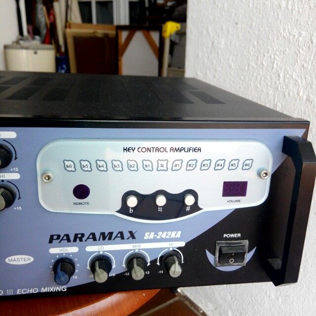 Amplifier PARAMAX SA-242KA, Audio, Other Audio Equipment on Carousell