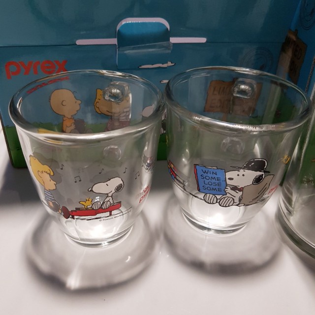 Pyrex Peanuts Snoopy Limited Edition, TV & Home Appliances, Kitchen ...