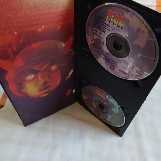 AC/DC Live (2 CD), Hobbies & Toys, Music & Media, CDs & DVDs on Carousell