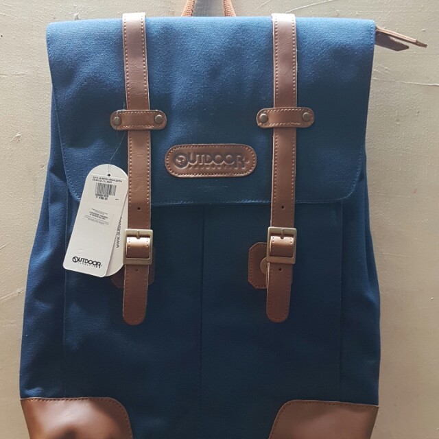 OUTDOOR laptop bag(100% original), Women's Fashion, Bags & Wallets ...