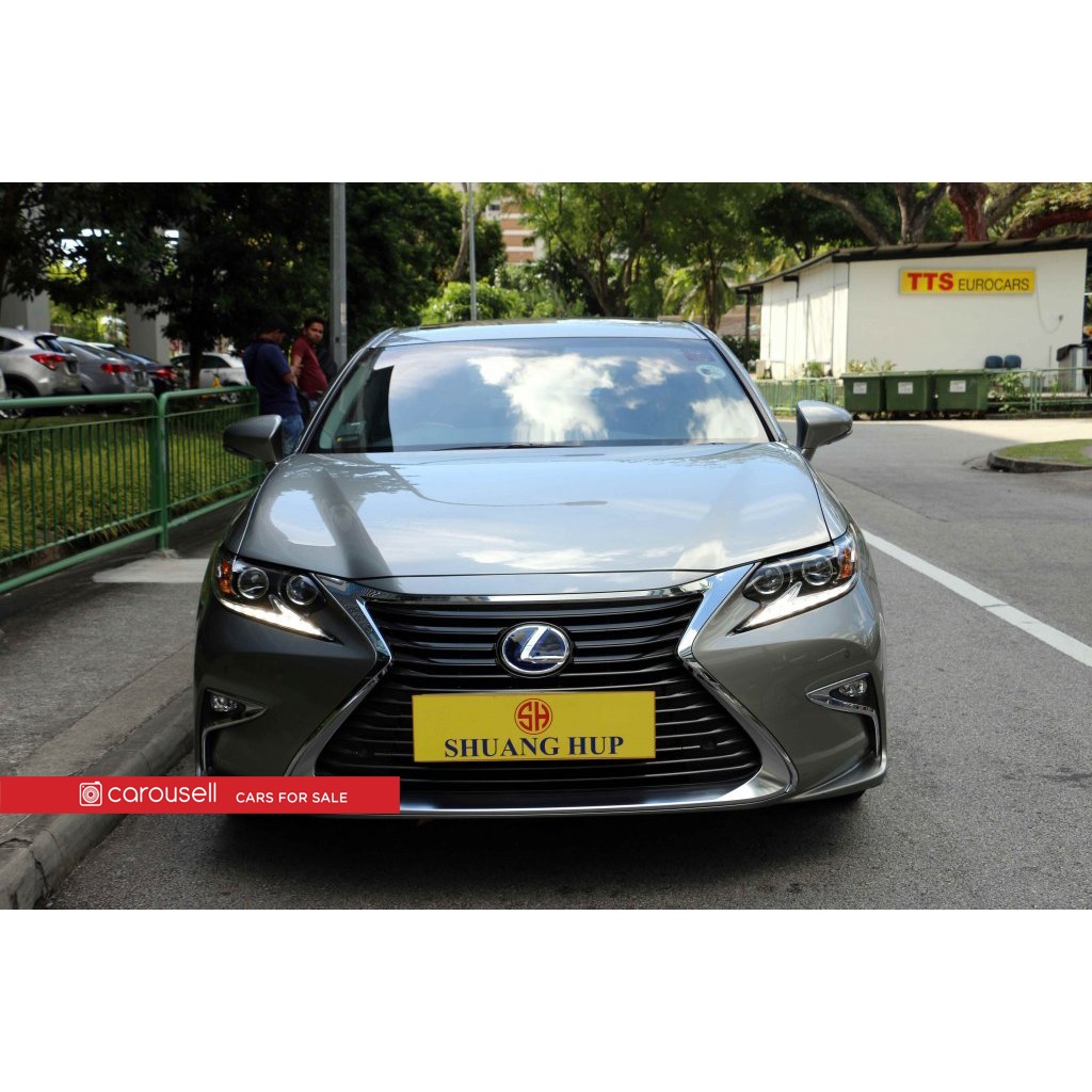 Toyota Lexus ES Hybrid ES300h Luxury, Cars, Used Cars on Carousell