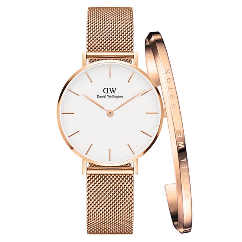 DW watch, Women's Fashion, Watches & Accessories, Watches on Carousell