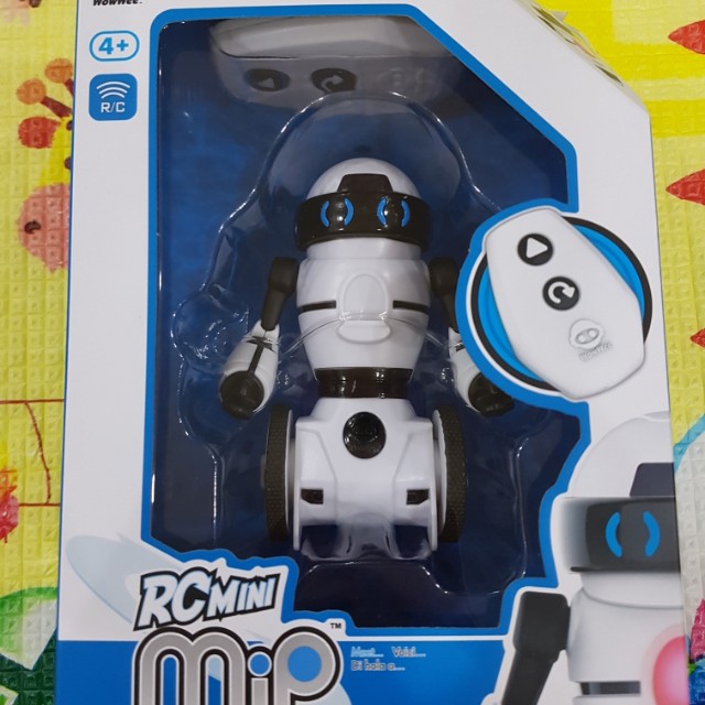 Mini Robot, Hobbies & Toys, Toys & Games on Carousell