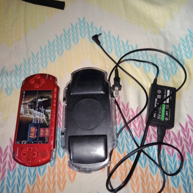Psp-300 slim, Video Gaming, Video Game Consoles, PlayStation on Carousell