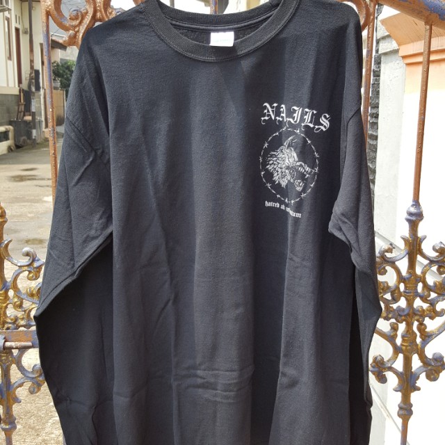 Band Merch "Nails" Original., Fesyen Pria, Pakaian di Carousell