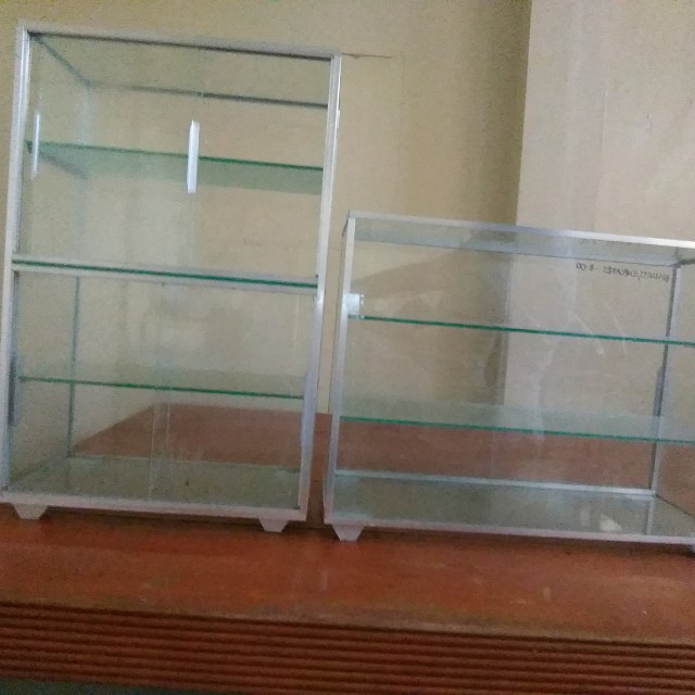 Glass stante for store, TV & Home Appliances, Kitchen Appliances, Other ...