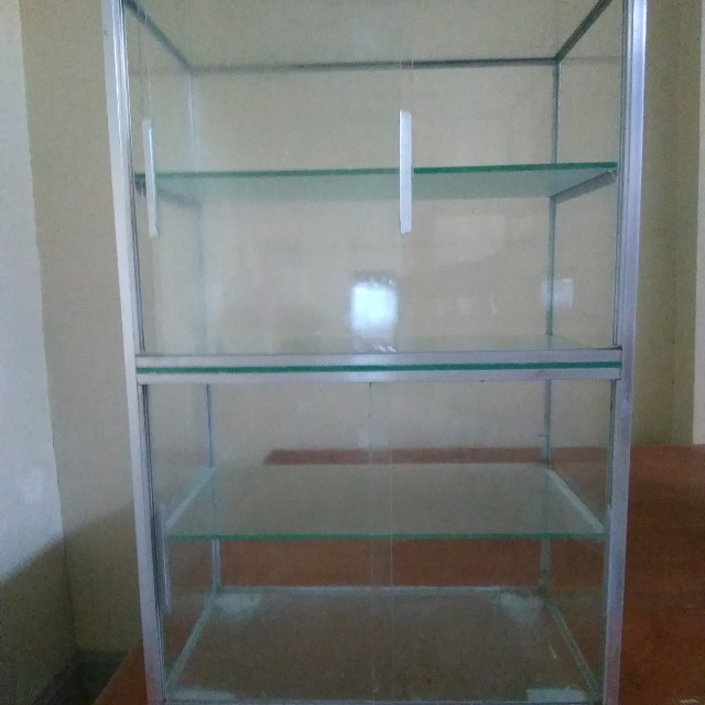 Glass stante for store, TV & Home Appliances, Kitchen Appliances, Other ...