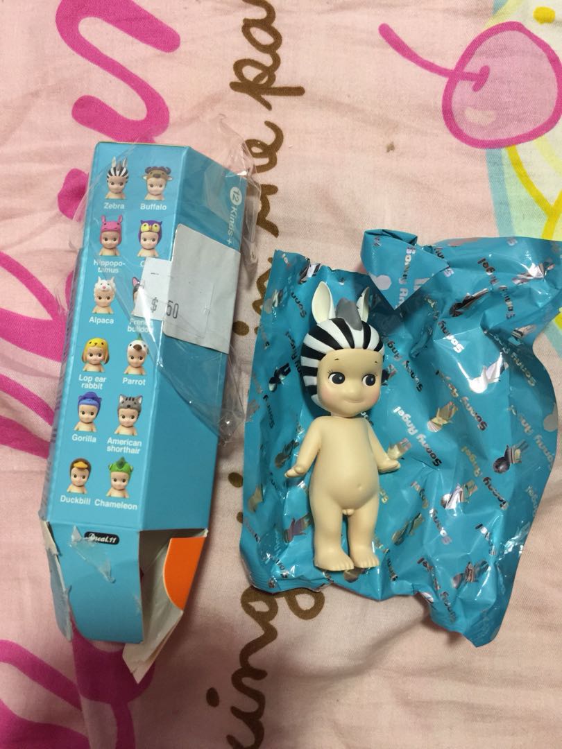 Sonny Angel Animal 3 - Zebra, 興趣及遊戲, 收藏品及紀念品, 明星周邊 - Carousell