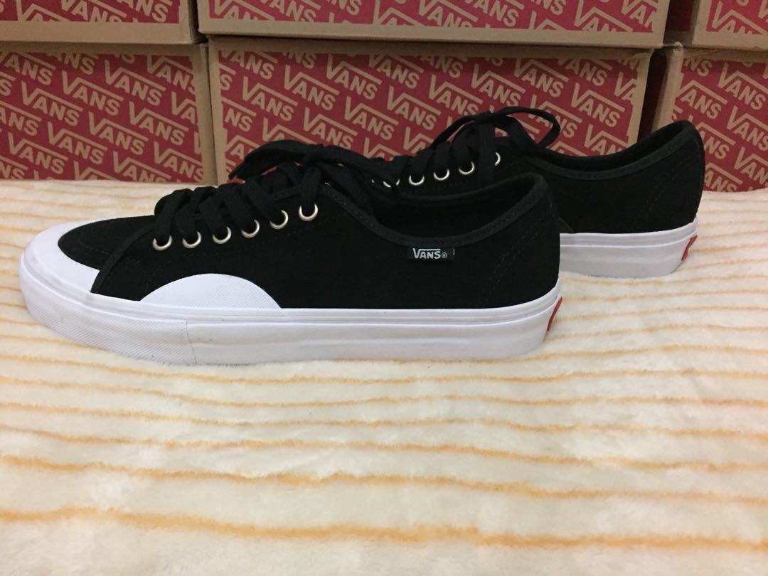 Vans AV Classic Pro, Men's Fashion, Footwear, Dress Shoes on Carousell