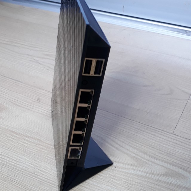 Wireless-N Gigabit router dual band, Computers & Tech, Parts ...