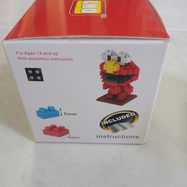 Elmo Microblocks Figurine, Hobbies & Toys, Toys & Games, Bricks ...