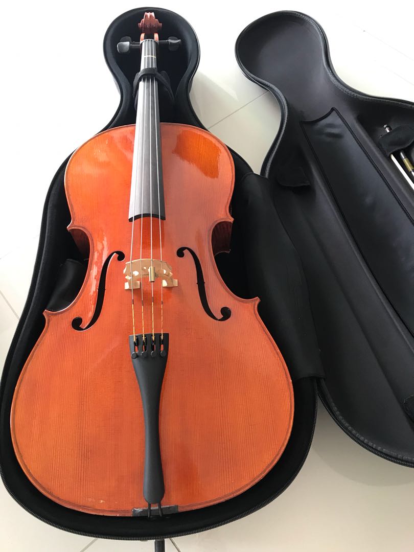 Eurostring Cello Model 400 Size 4/4, Hobbies & Toys, Music & Media ...