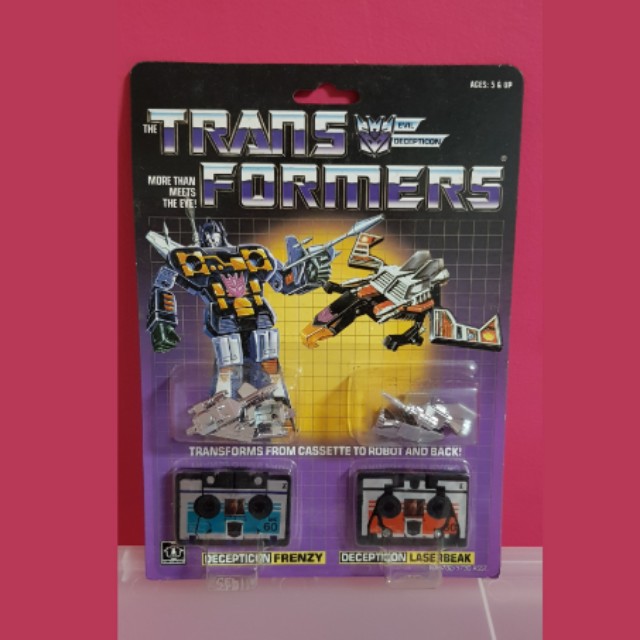 Transformers Cassette, Toys & Games, Bricks & Figurines on Carousell