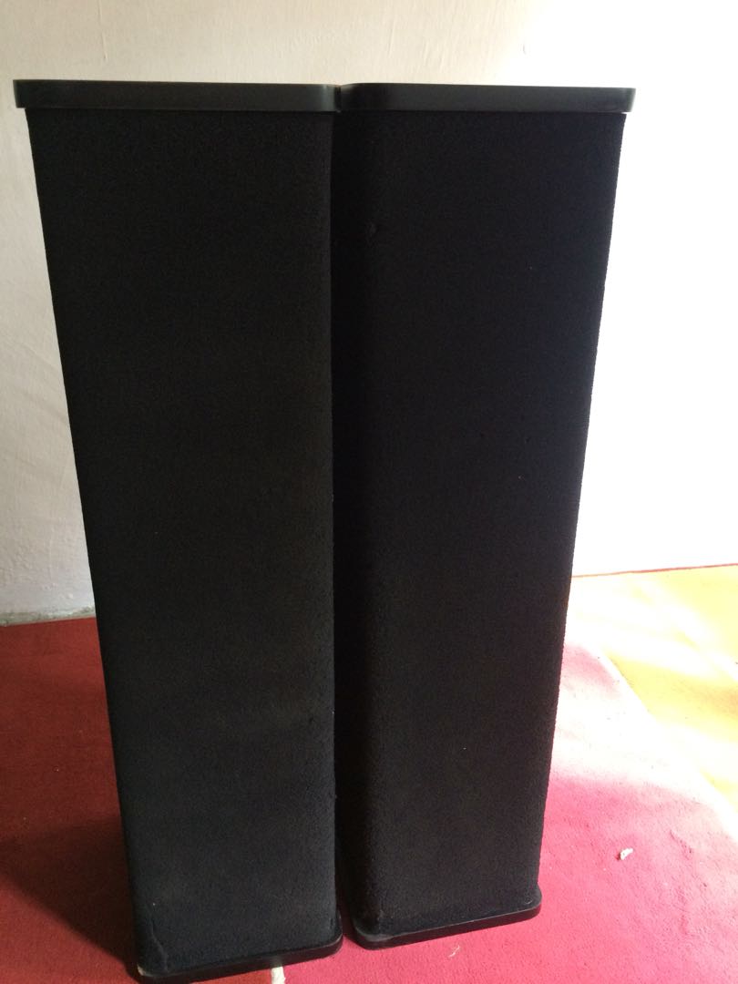 DCM QED floorstand, Audio, Other Audio Equipment on Carousell