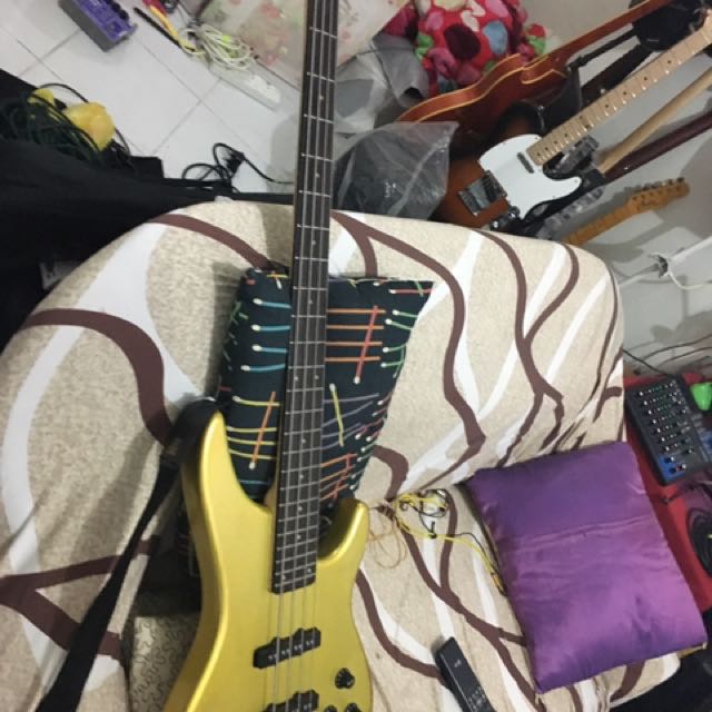 Prince Bass Guitar, Hobbies & Toys, Music & Media, Musical Instruments ...