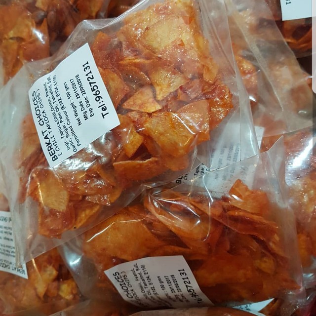 Rempeyek and Tumpi Homemade, Food & Drinks, Homemade Bakes on Carousell