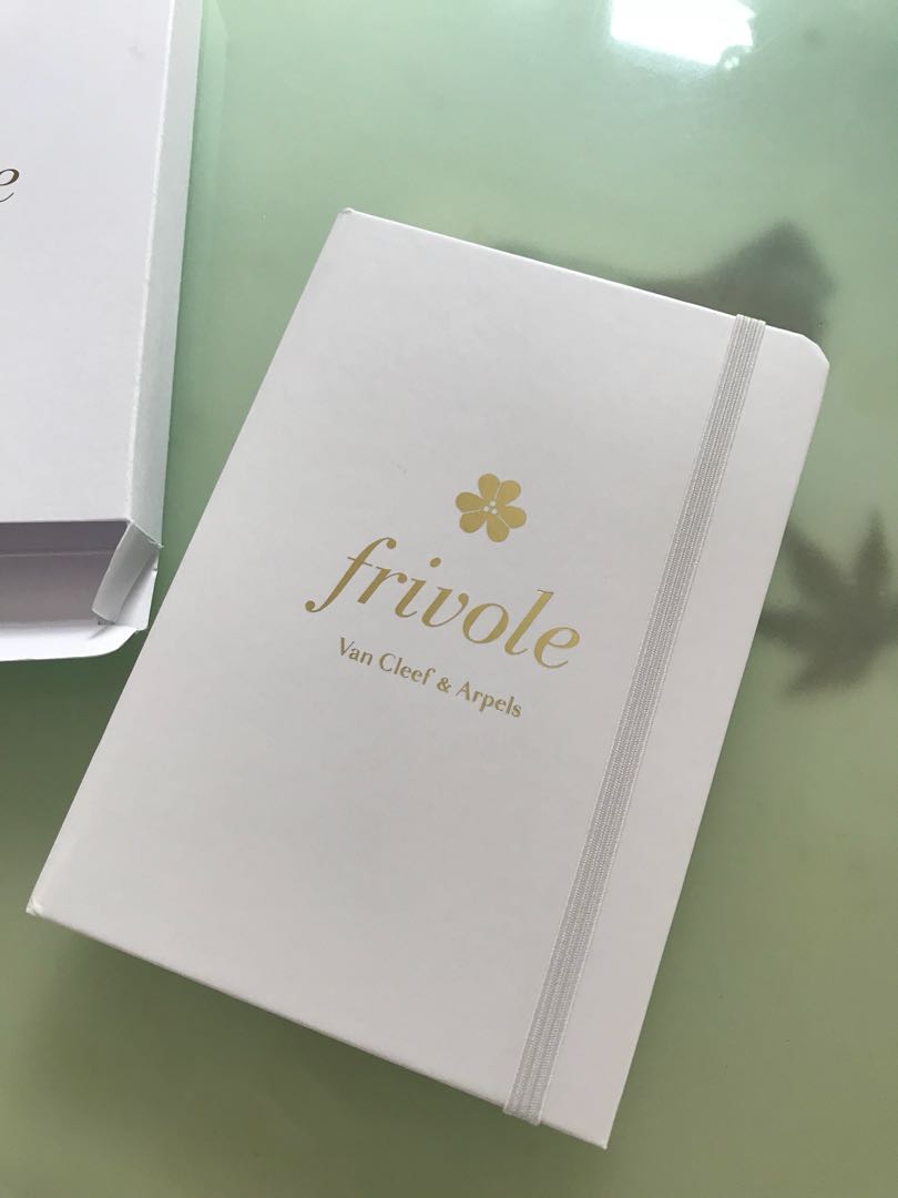 Van cleef & arpels VIP notebook, 名牌, 飾物及配件 - Carousell