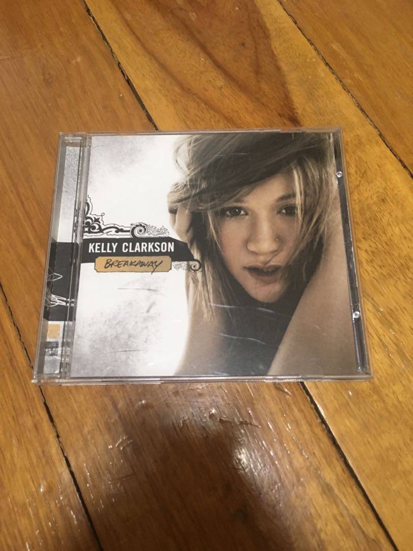 Kelly Clarkson: Breakaway Album, Hobbies & Toys, Music & Media, Music Scores on Carousell