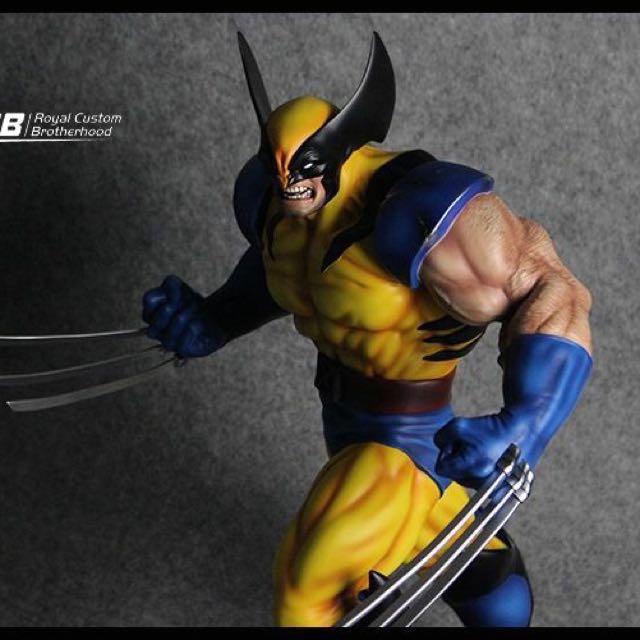 (Limited time price drop!) Custom 1/4 MvC Wolverine Wolf Statue ...