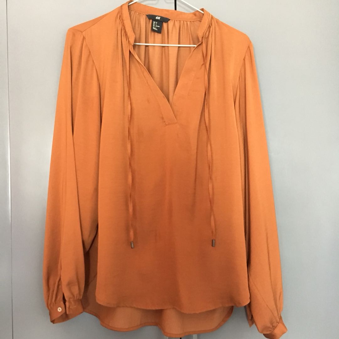 Rust orange top, Women's Fashion, Tops, Others Tops on Carousell