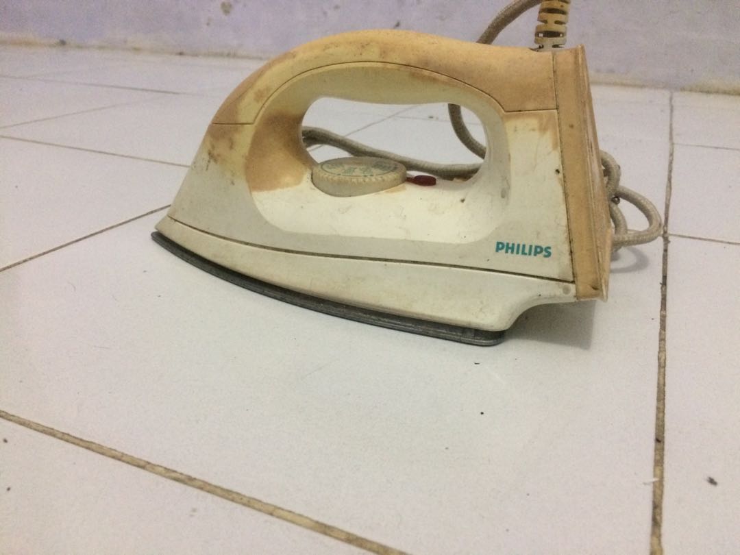 Setrika Listrik Merek Philips, Properti, Dijual di Carousell