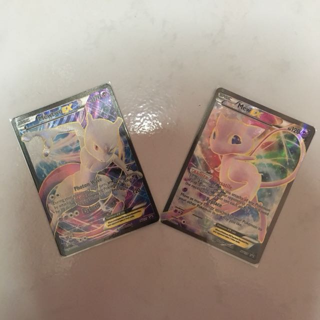Pokémon TCG - Super Premium Collection Mew & Mewtwo, Hobbies & Toys, Toys & Games on Carousell