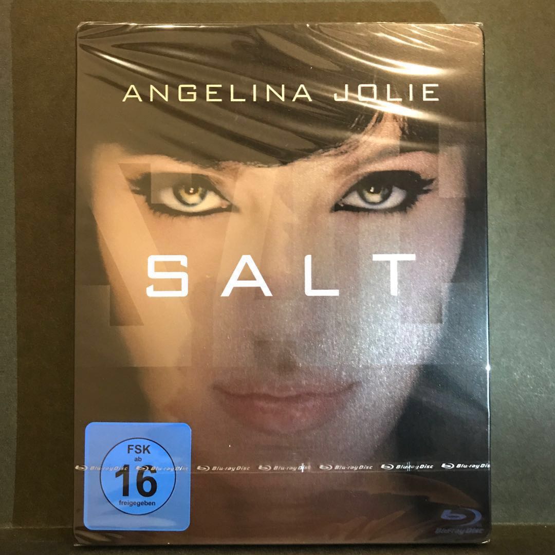 SALT (3 Versions: Theatrical Cut | Director's Cut | Extended Cut) Blu ...
