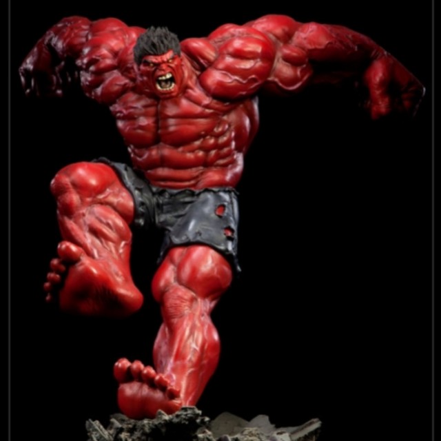 Sideshow red hulk comiquette statue, Hobbies & Toys, Toys & Games on ...