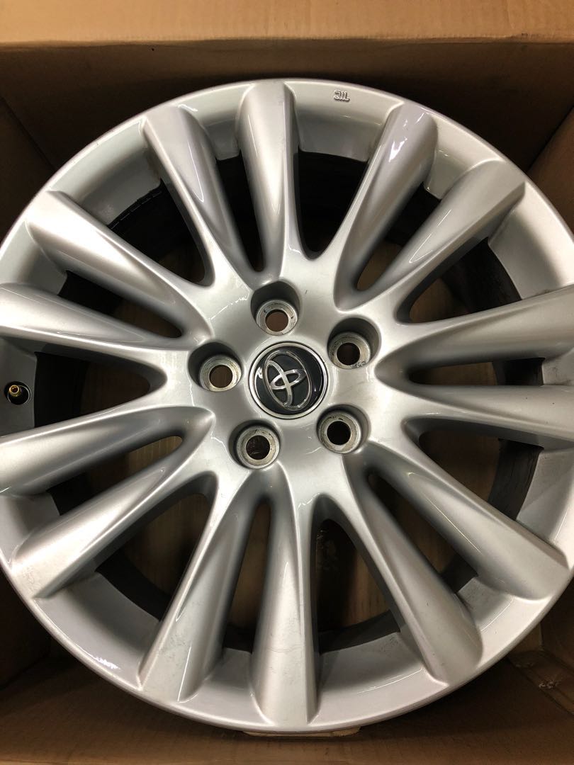 Used Toyota 18” Stock Rim Per Set, Car Accessories on Carousell