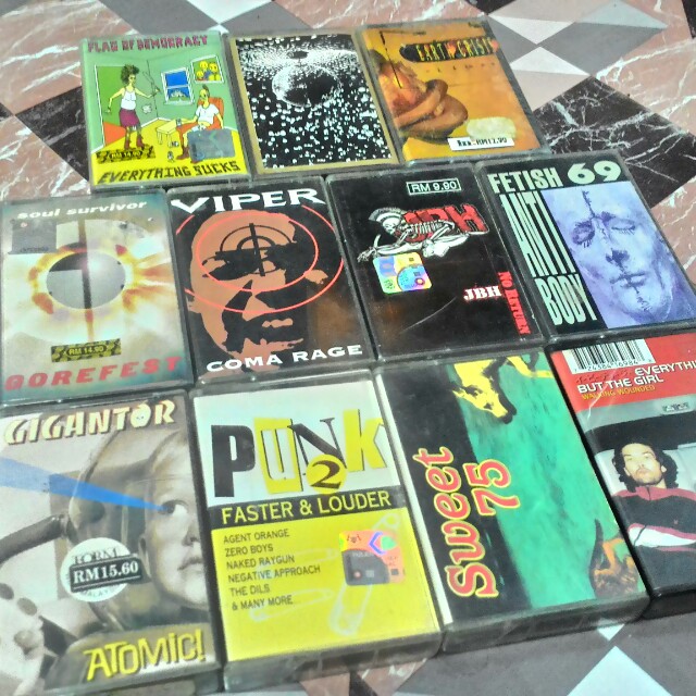 kaset, Hobbies & Toys, Music & Media, CDs & DVDs on Carousell