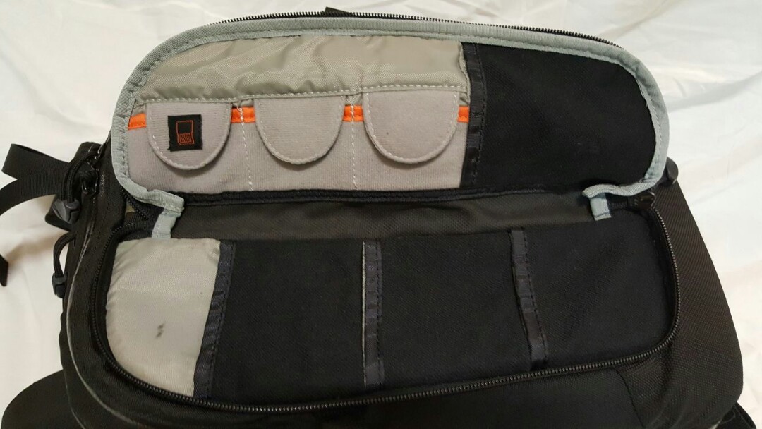 Lowepro Vertex 100 AW Camera Bagpack, Photography, Photography ...