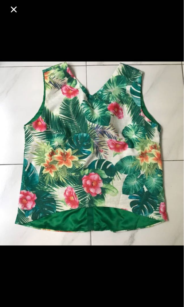Pretty Tropical Top, Women's Fashion, Tops, Blouses on Carousell