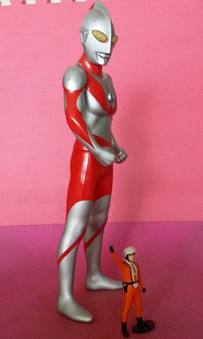 18 inch Ultraman Figure, Hobbies & Toys, Toys & Games on Carousell